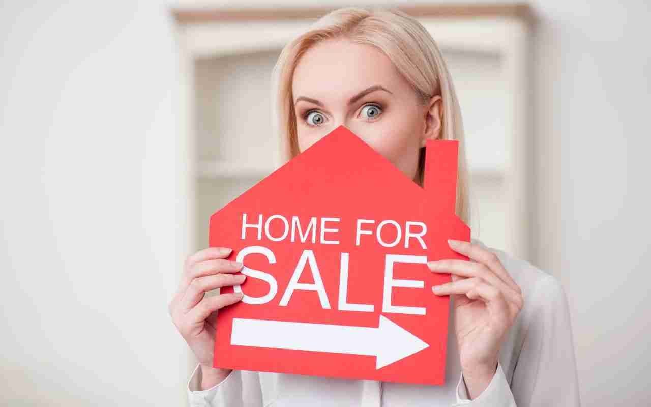 Flipping Houses in the UK: A Comprehensive Guide