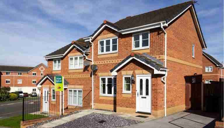 Buying a Second Home Without Selling the First | UK Guide