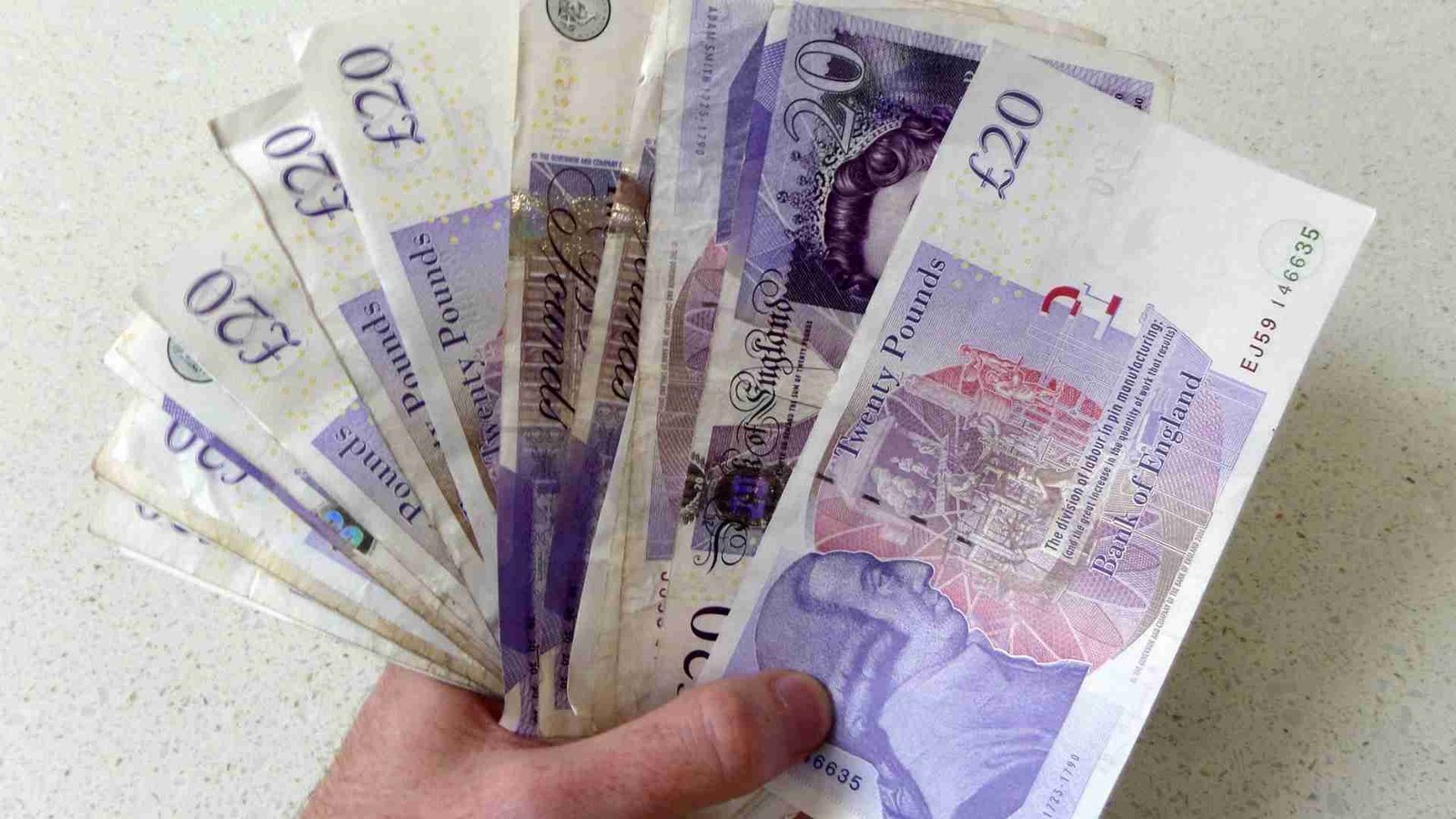 Cash Usage in the UK Rises: A Surprising Comeback